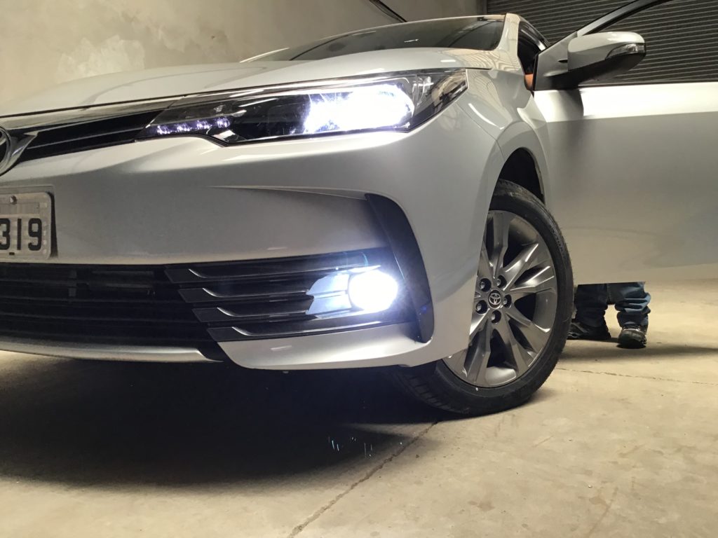 Corolla - GQ LED - Personalização Automotiva